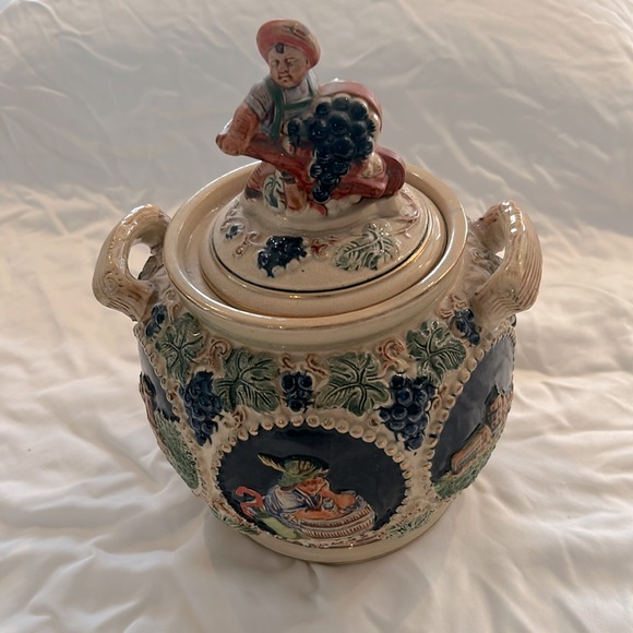 Kitchen | Vintage Gerz Handgemalt Cookie Jar With Castles In Relief W ...